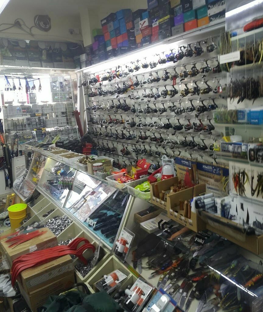 Alışveriş merkezleri GiRiTLi AV, Edremit, foto