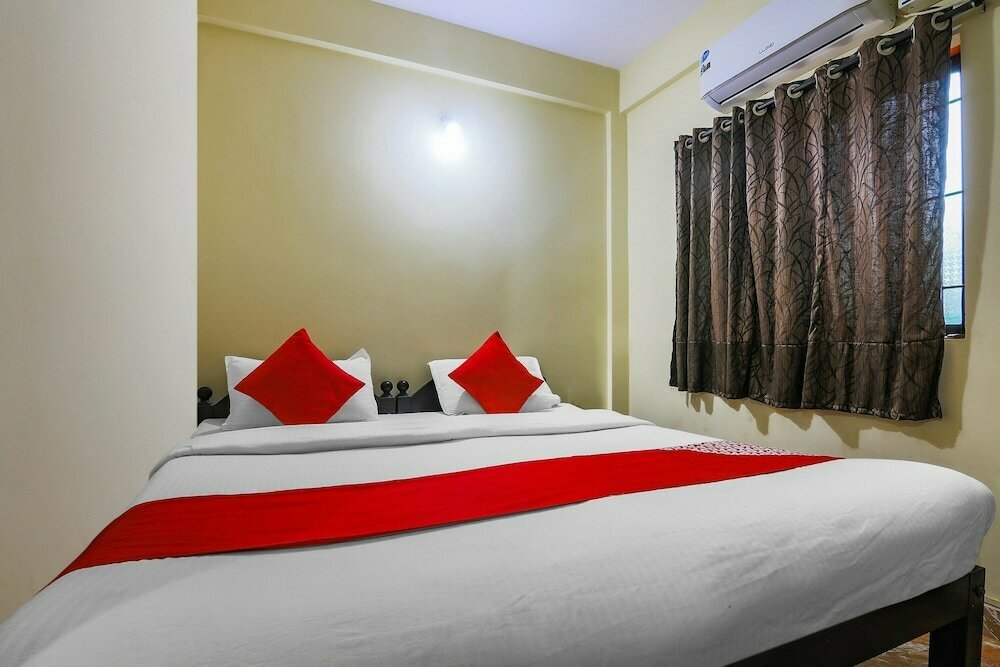 Otel Oyo 22418 Frank Rooms, Goa, foto