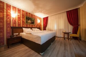 Golden Lake Hotel (Adana, Çukurova, Karslılar Mah., 82068. Sok., 1), otel  Adana'dan