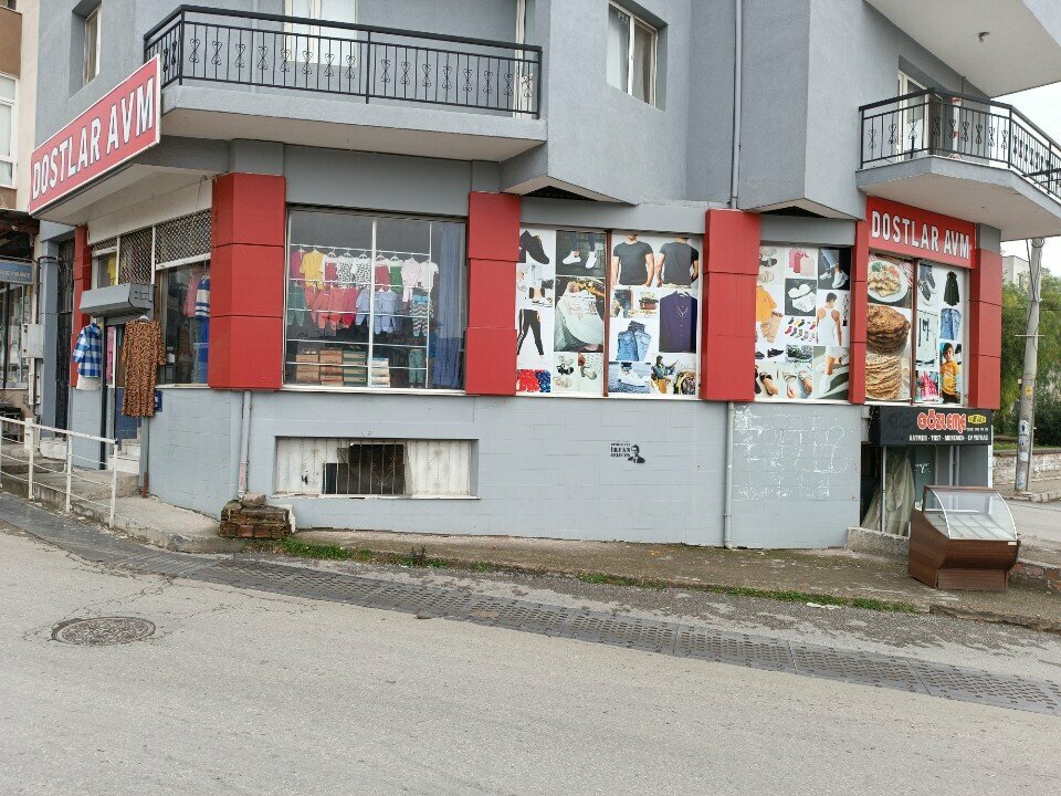 Dış giyim mağazası Dostlar Avm, İzmir, foto