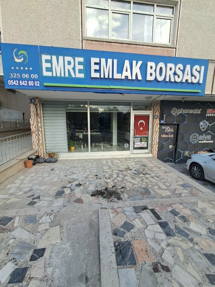 Emlak ofisi Emre Emlak Borsası, Ankara, foto
