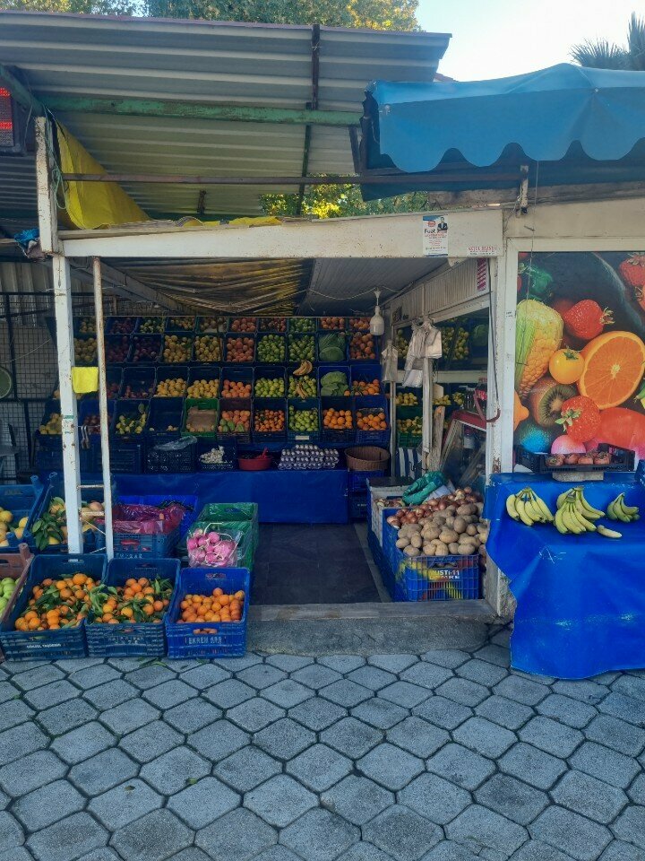 Manavlar Gültekin Manav, Fethiye, foto