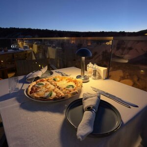 Flora Cappadocia (Nevşehir, Nevşehir Merkez), restoran  Nevşehir'den