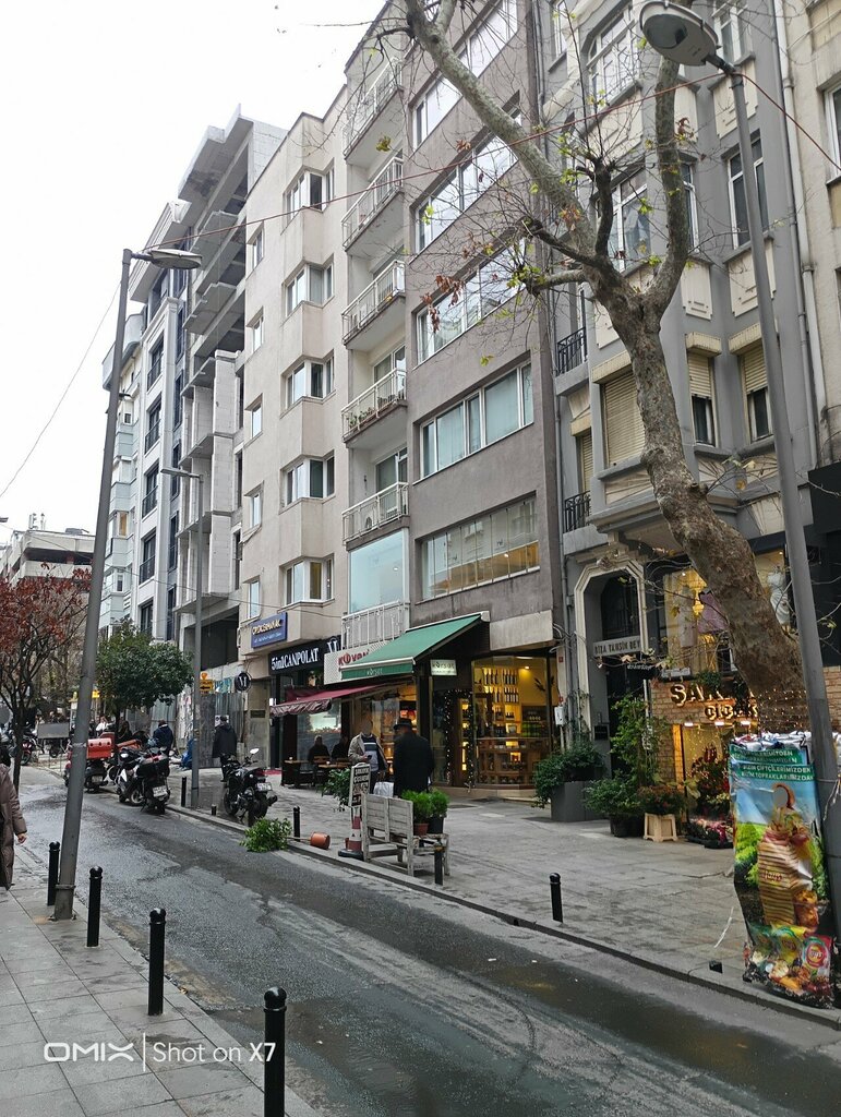Moda evleri Meltem Özbek Showroom, İstanbul, foto