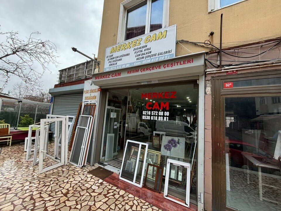 Pencere üretim ekipmanları Merkez Cam, İstanbul, foto