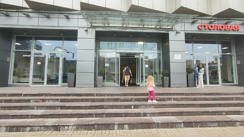 Cam ve cam ürün üreticisi Gersun Neva, Saint‑Petersburg, foto