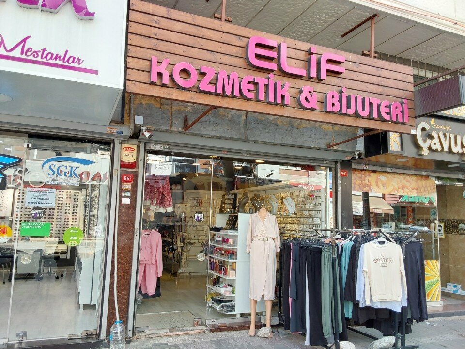 Kozmetik ve parfümeri firmaları Elif Kozmetik&Bijuteri, İstanbul, foto