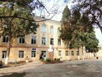 Gəncə Şəhər 20 Saylı Tam Orta Məktəb (Heydər Əliyev prospekti No:56, Ganja), ortaokul  Gence'den