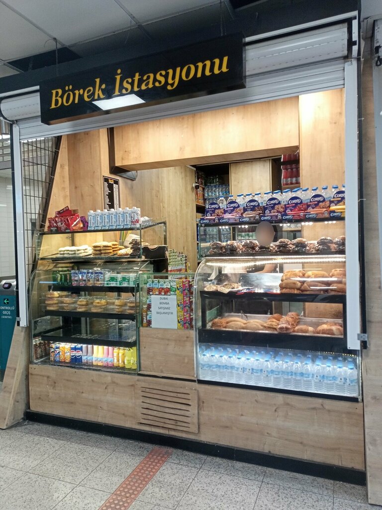 Pasta, şekerleme ve tatlı Börek İstasyonu, Bursa, foto