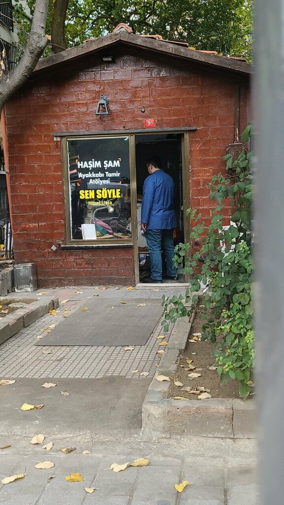 Ayakkabı tamiri Haşim Şam Ayakkabı Atölyesi, İstanbul, foto