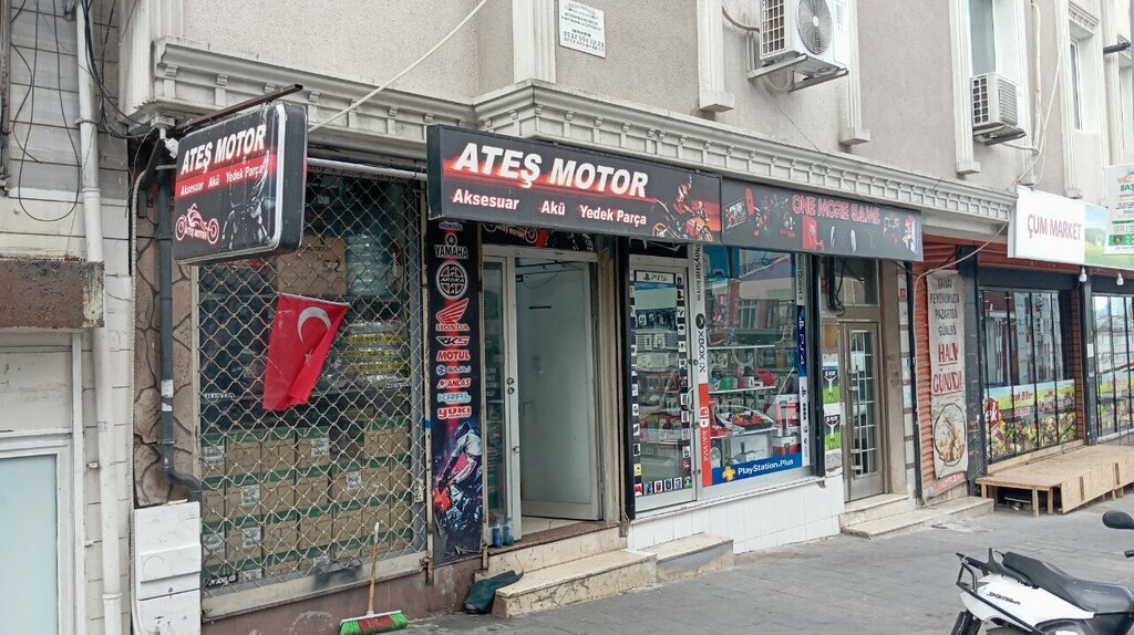 Motosiklet yedek parçaları Ateş Motor, İstanbul, foto