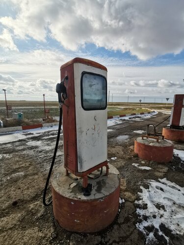 Benzin istasyonu АЗС, Volgogradskaya oblastı, foto