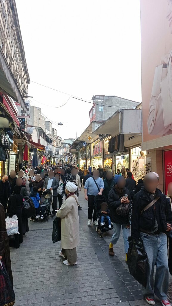 Giyim mağazası By Fenomen, İstanbul, foto