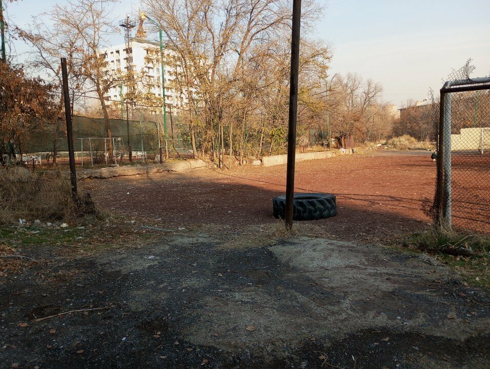 Spor kulüpleri Ֆիզիկայի մինիֆուտբոլի դաշտ, Erivan, foto