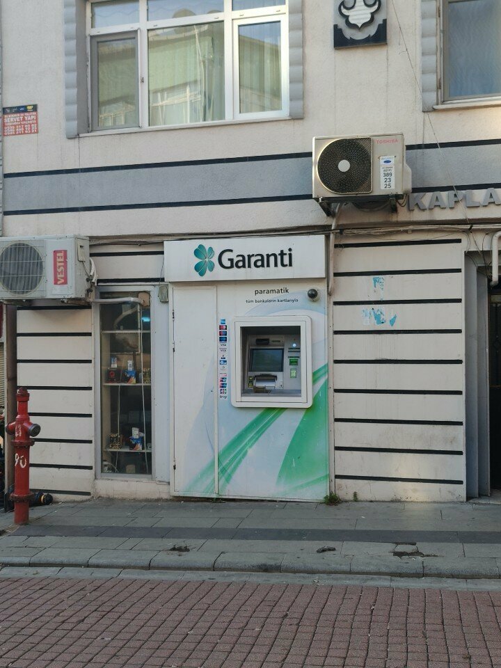 ATM'ler Garanti BBVA ATM, İstanbul, foto