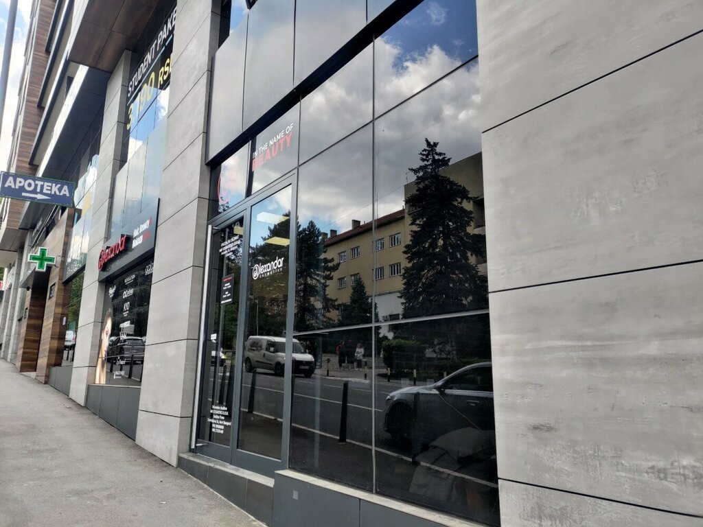 Kozmetik ve parfümeri mağazaları Alexandar Cosmetics, Belgrad, foto