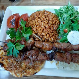 Valide Sultan Kebap Salonu (Ertuğrul Mah., İhsaniye Sok., No:14, Süleymanpaşa, Tekirdağ), kafe  Süleymanpaşa'dan