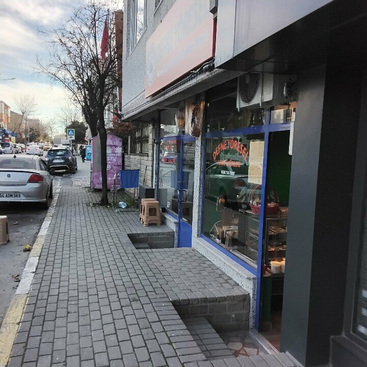 Mini-market Defne Yöresel, İstanbul, foto