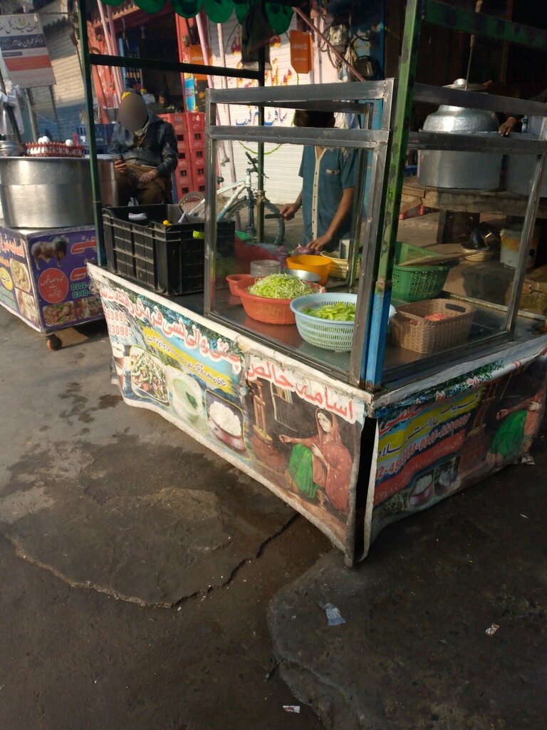 Fast food Asma khalis chatti ki lasi, Lahor, foto