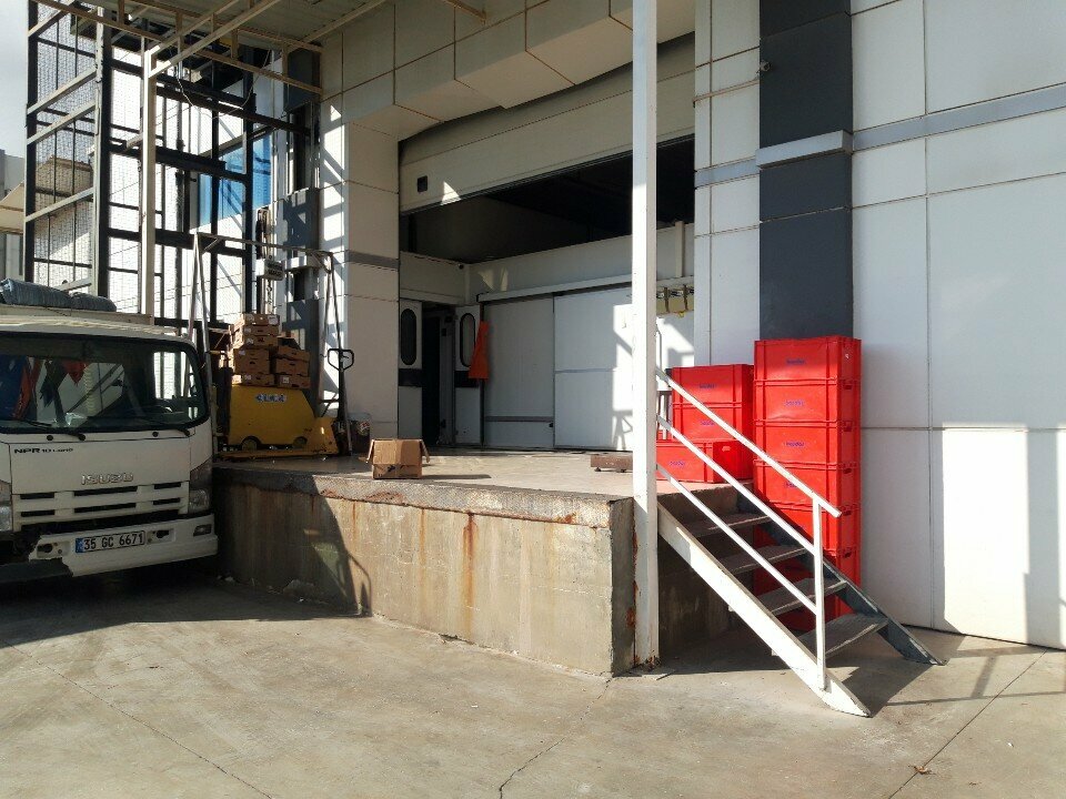 Depo hizmetleri Başdaş Depo, İzmir, foto