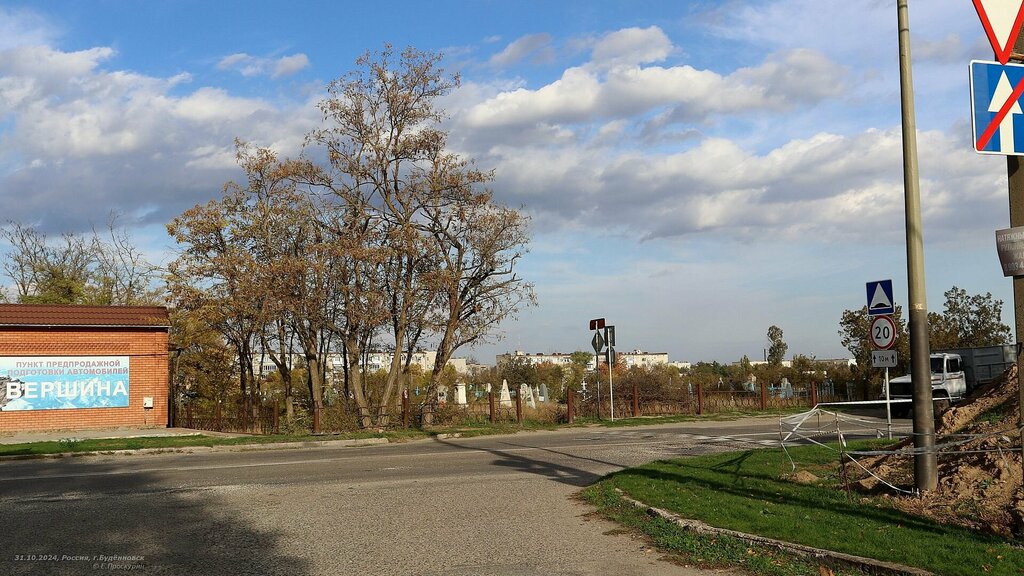 Mezarlıklar Old cemetery of Budyonnovsk, Budennovsk, foto