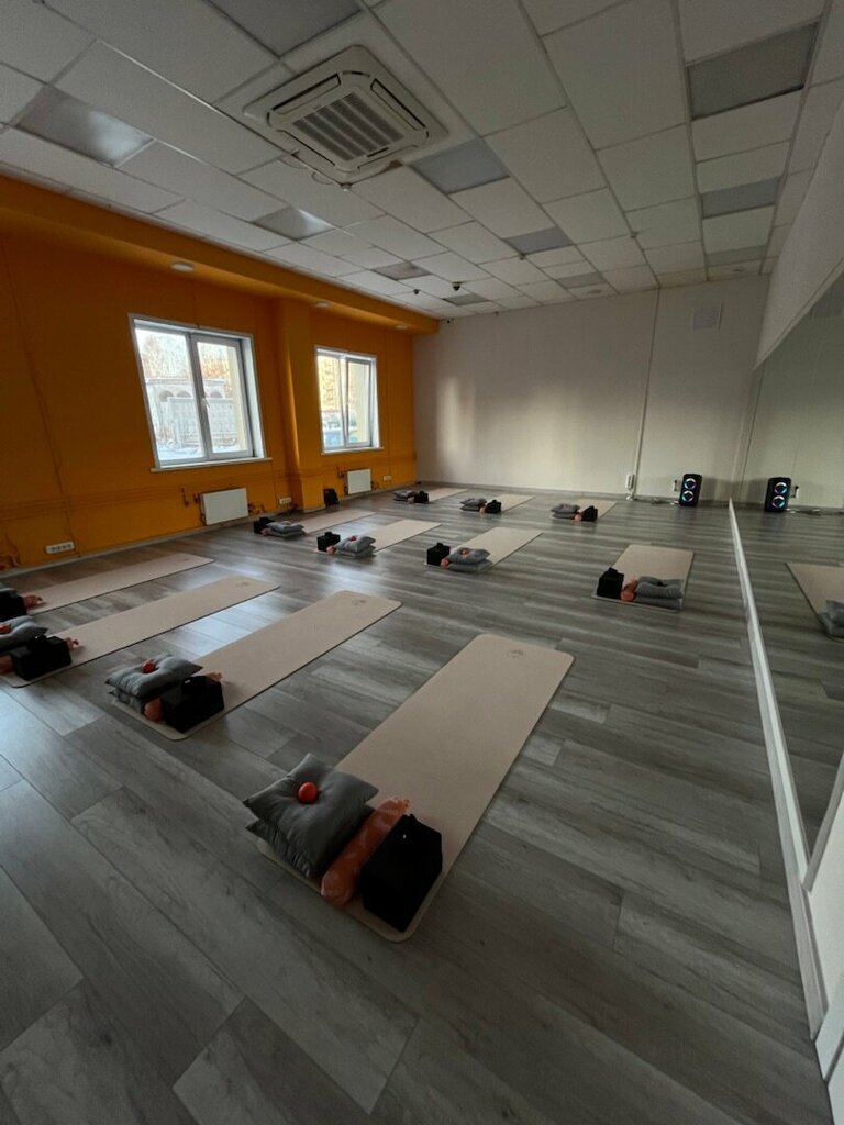 Fitness kulüpleri Happy Stretch, Novokuznetsk, foto