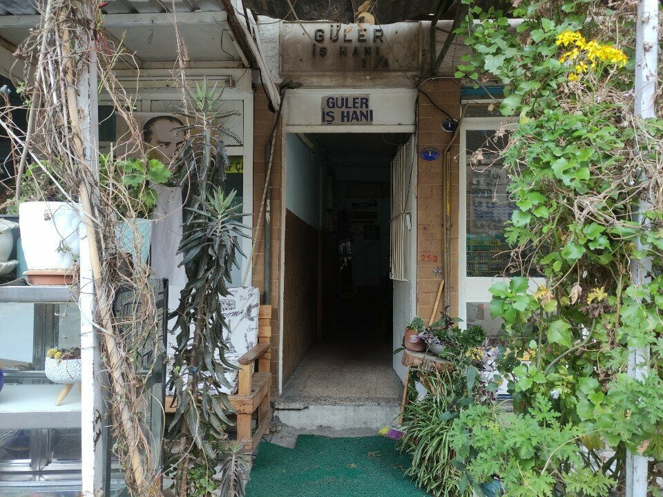 i̇ş merkezi Güler İş Hanı, İzmir, foto