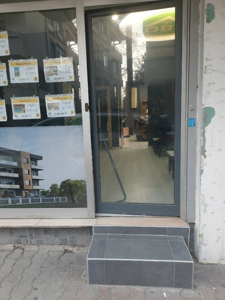 Emlak ofisi Oby İnşaat, İstanbul, foto