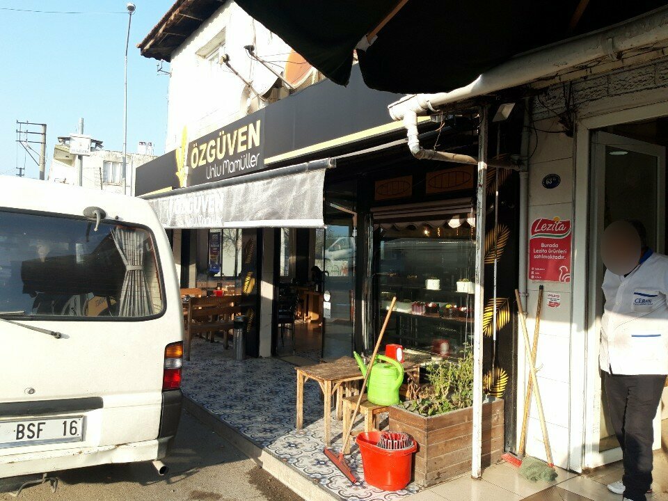 Ekmek fırını Özgüven Unlu Mamüller, İzmir, foto