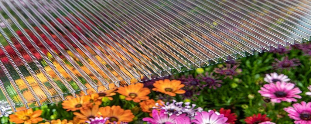 Pleksiglas, polikarbonat Polykarbonat-msk, Moskova, foto