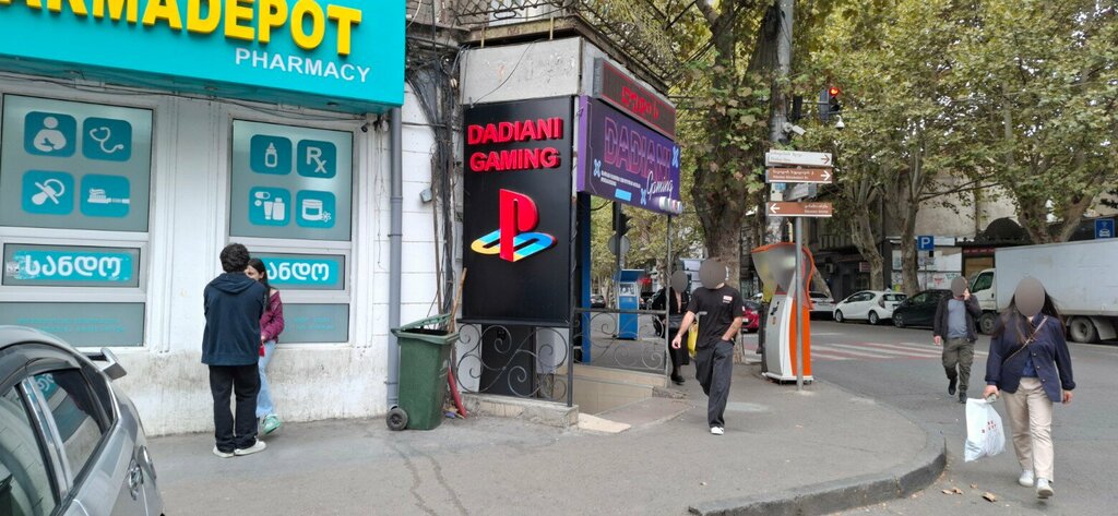 Bilgisayar kulübü Dadiani gaming, Tiflis, foto