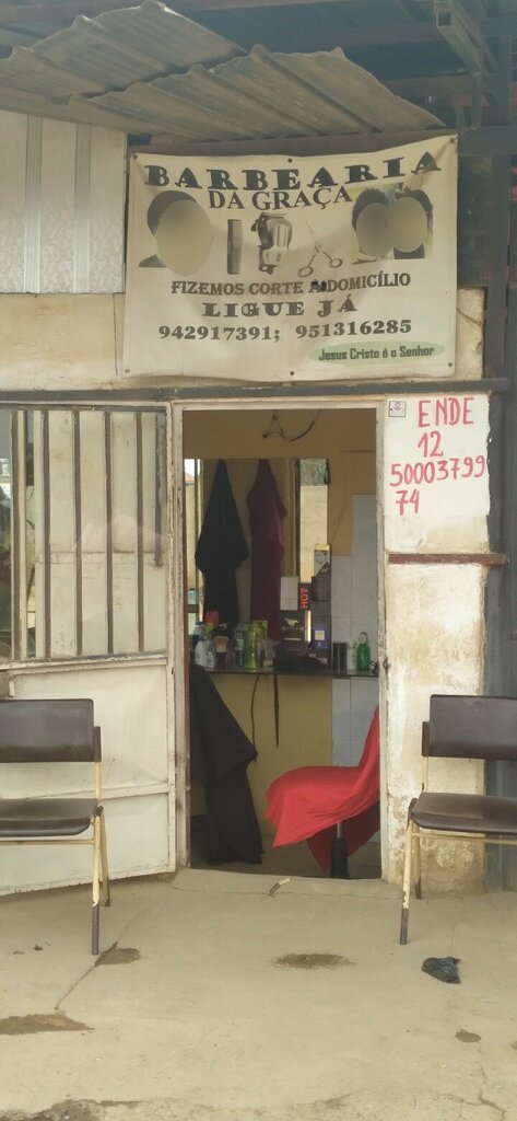 Berberler Barbearia Graça, Loanda, foto