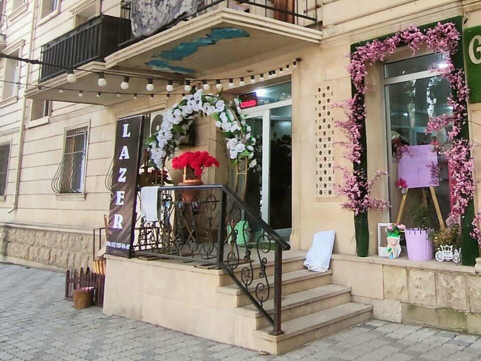 Çiçekçiler Gülüm Mənim, Gence, foto