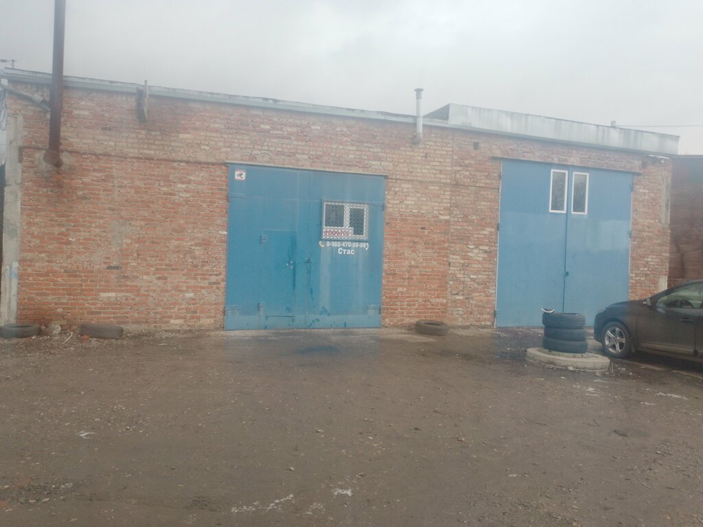 Otomobil servisi Старый пруд, Kamenka, foto