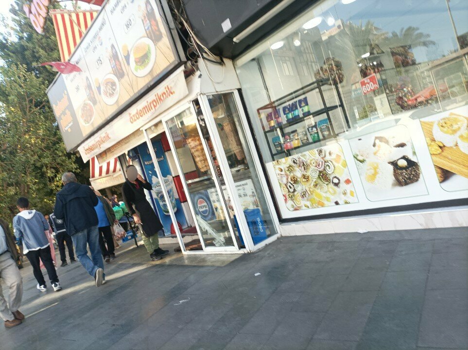 Restoran Özdemir Piknik, Antalya, foto
