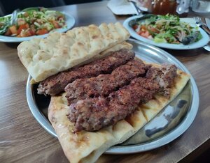 Yücel Kebap Salonu (Adıyaman, Gölbaşı, Asfalt Mah., Adıyaman Blv., 10), fast food  Gölbaşı'ndan