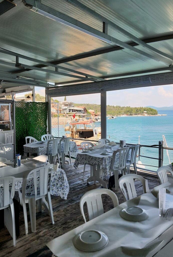 Restoran Garip'in Yeri, Urla, foto