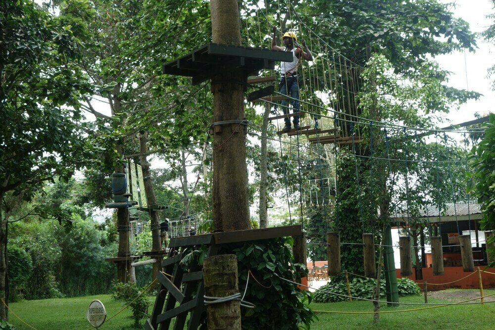 Otel Lakeside Adventure Park, Dünya, foto