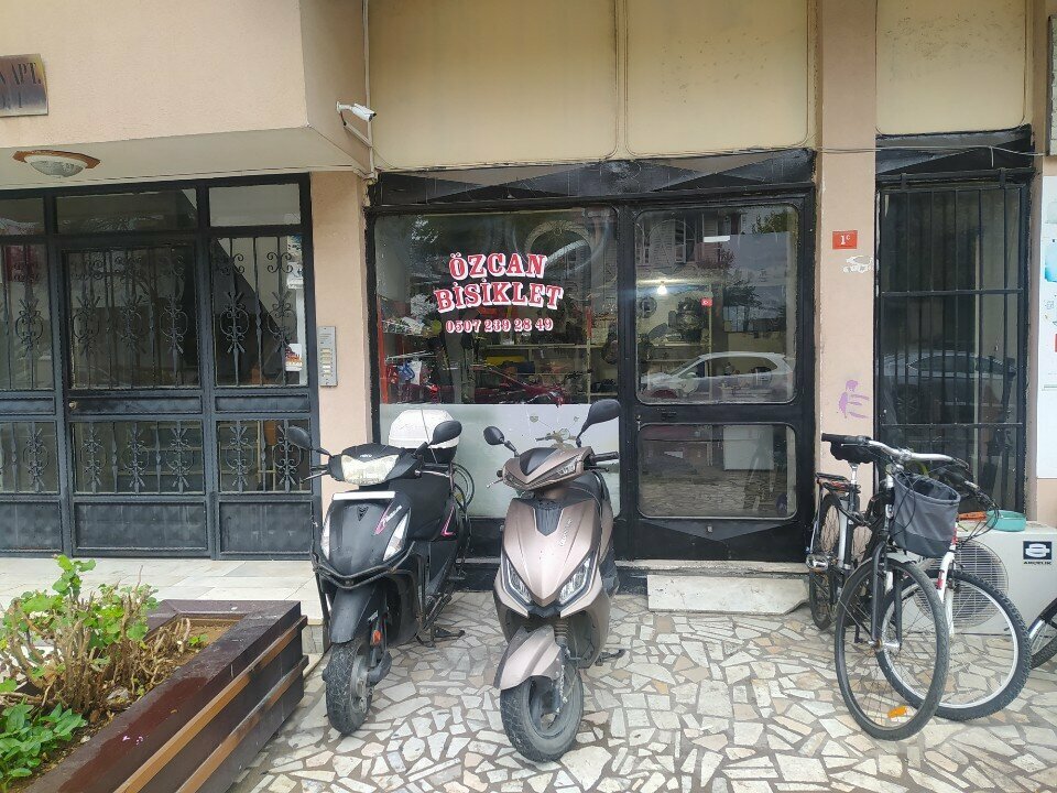 Bisiklet tamircileri Özcan Bisiklet, İstanbul, foto