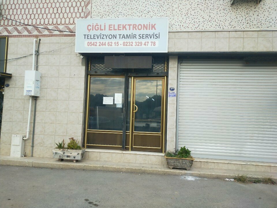 Ses ve video cihazlarının tamiri Çiğli Elektronik, İzmir, foto