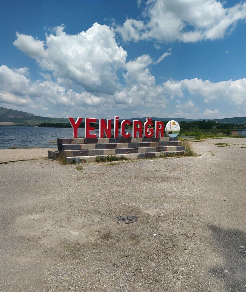 Piknik alanı Yeniçağa Gölü Kuş Cenneti, Yeniçağa, foto