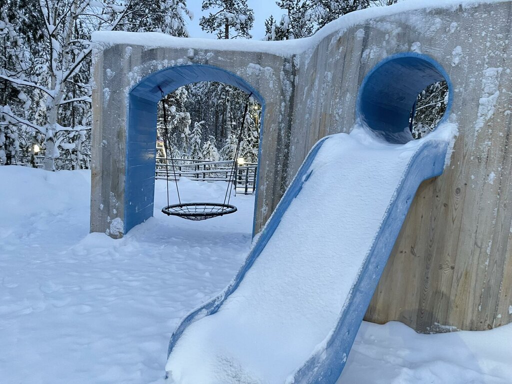 Oyun alanı Playground, Gubkinski, foto