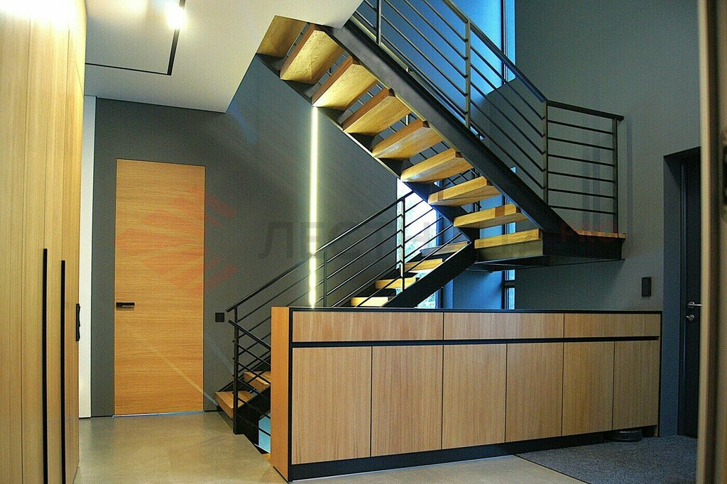 Merdiven ve korkuluklar Merdiven Pro, Moskova, foto