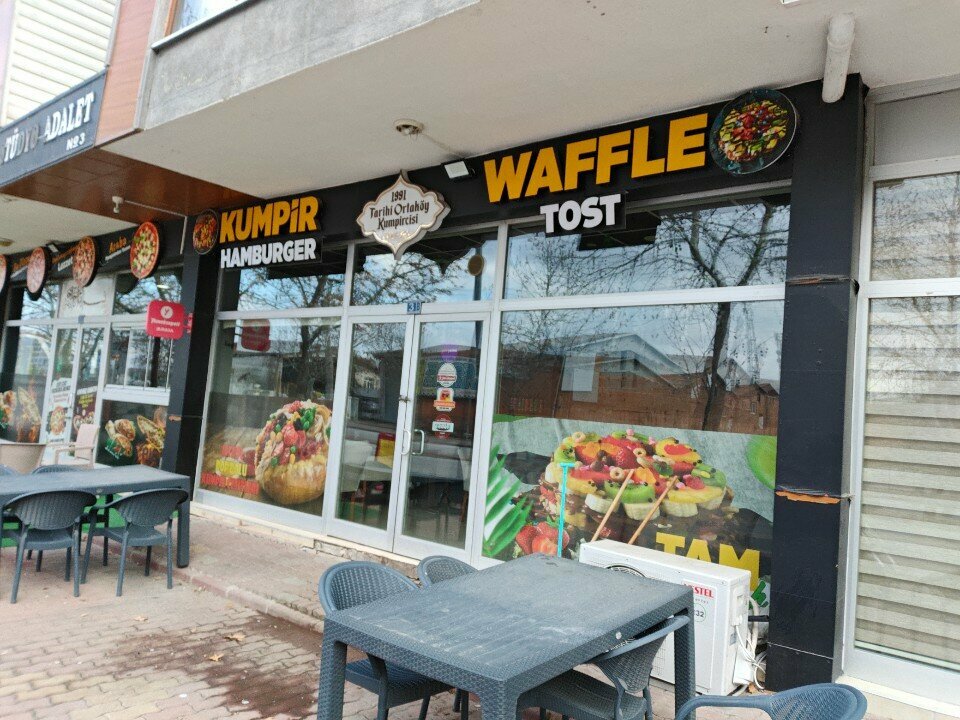 Kafe 1991 Tarihi Ortaköy Kumpircisi, Konya, foto