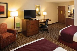 DoubleTree by Hilton Hotel Oak Ridge - Knoxville (Tennessee, Anderson County, Oak Ridge), otel  Oak Ridge'den
