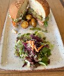 Pışekâr Vegan Food (Antalya, Alanya, Cumhuriyet Mah., Necip Bey Cad., 26), restoran  Kaş'tan