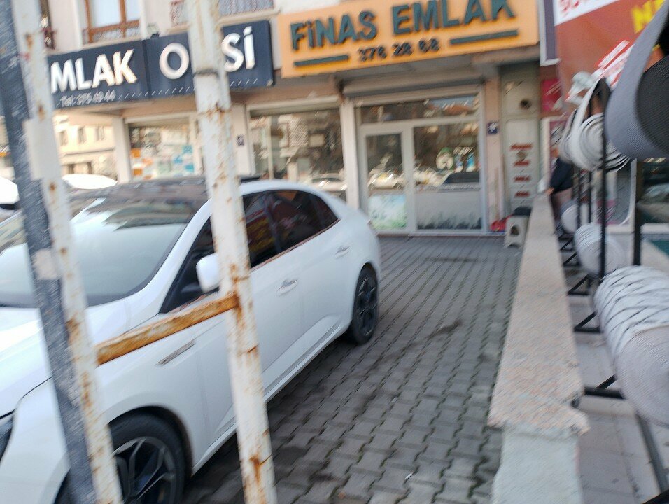 Emlak ofisi Finans Emlak, Ankara, foto