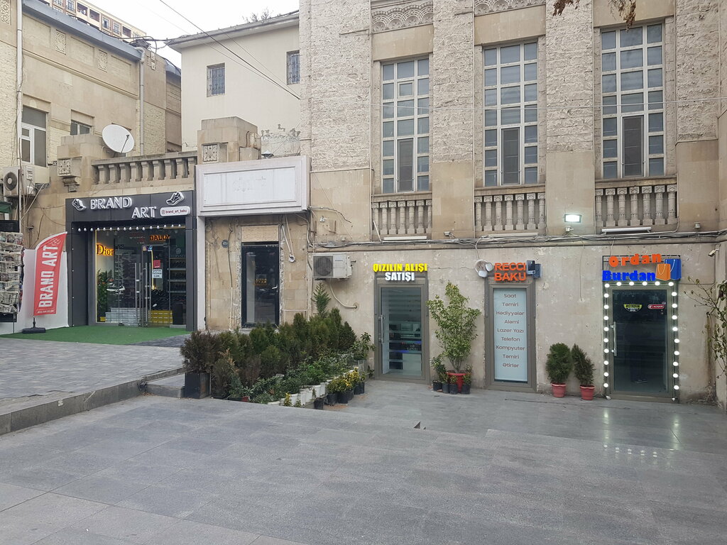 Kuyumcular Qızılın Alışı Satışı, Bakü, foto