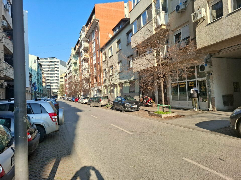 Denetleyici kuruluşlar Stara Grbavica, Novi Sad, foto