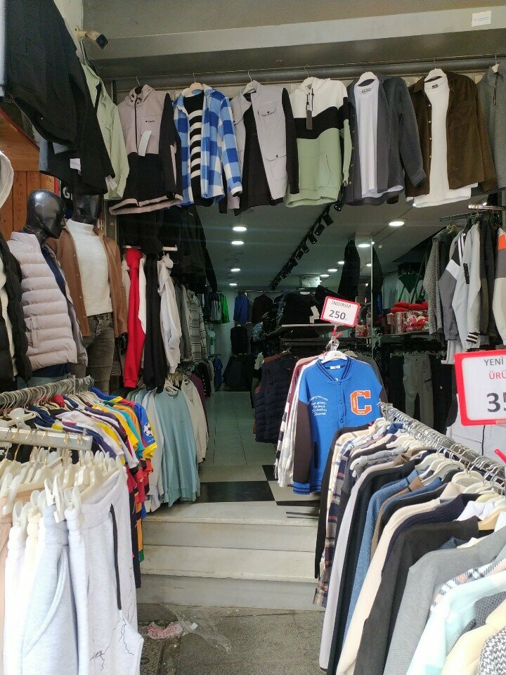 Giyim mağazası Şahin Giyim, İstanbul, foto